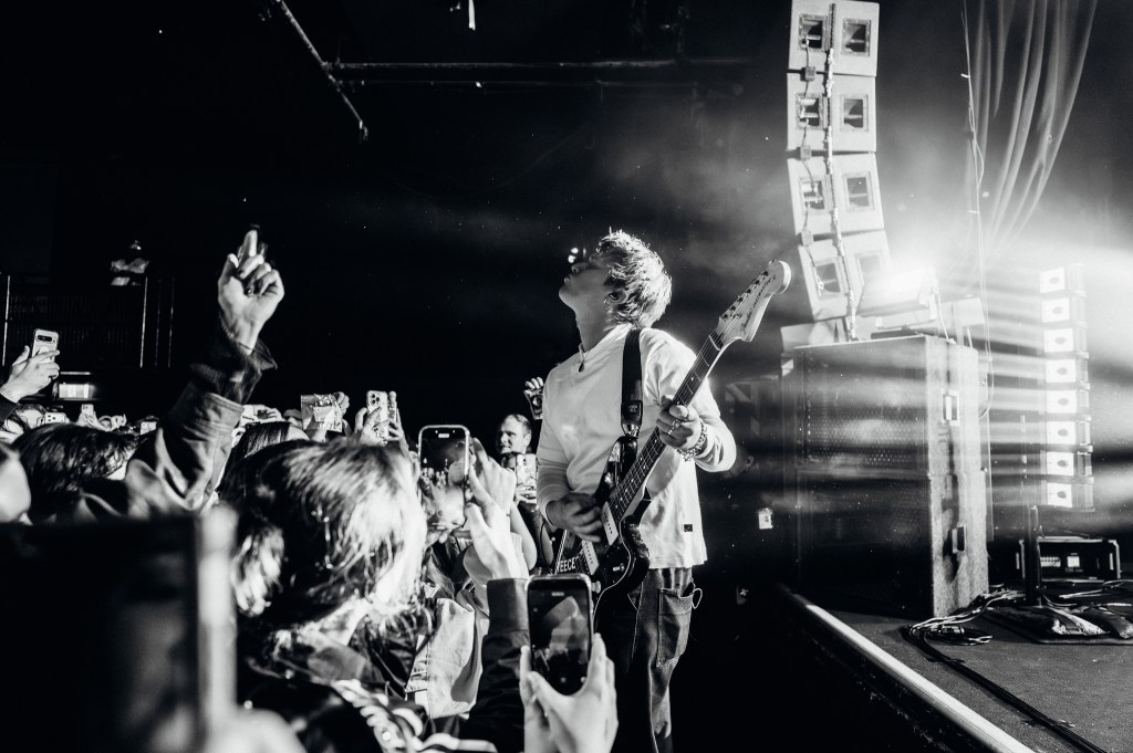 GALLERY: Balu Brigada – Metro Theatre – BLEACHED